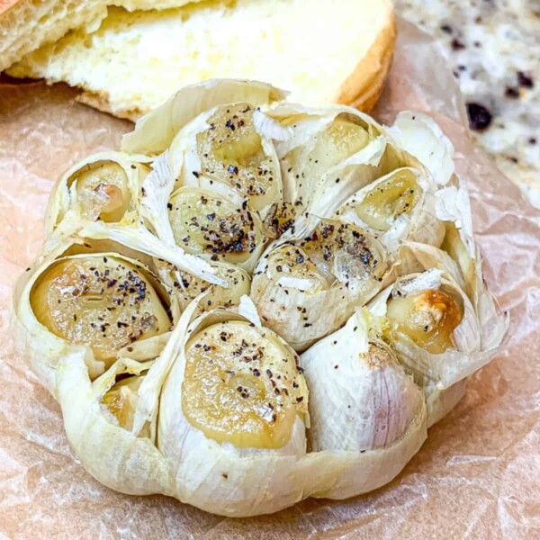 How to Make Oven Roasted Garlic - Razzle Dazzle Life