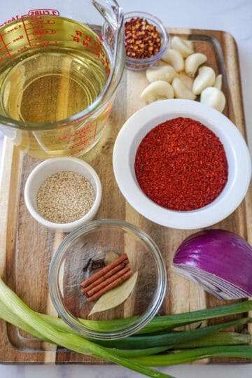The Perfect Chili Oil Recipe - Razzle Dazzle Life