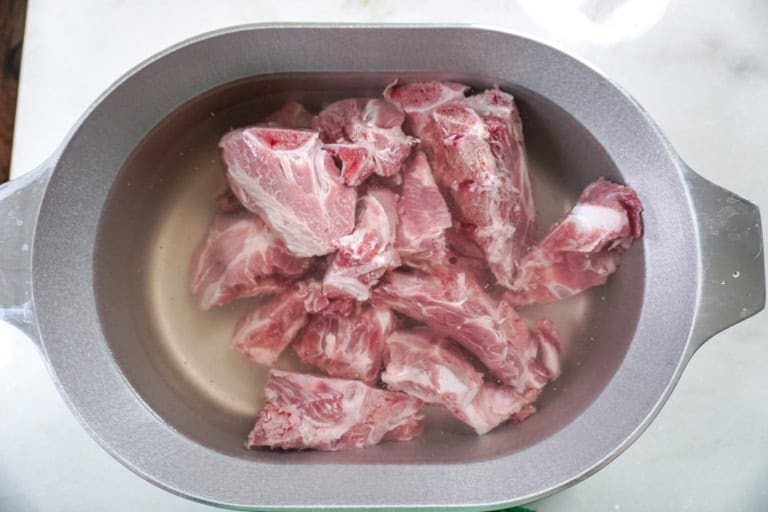 Fall off the Bone Tender Southern Neck Bones with Gravy - Razzle Dazzle ...